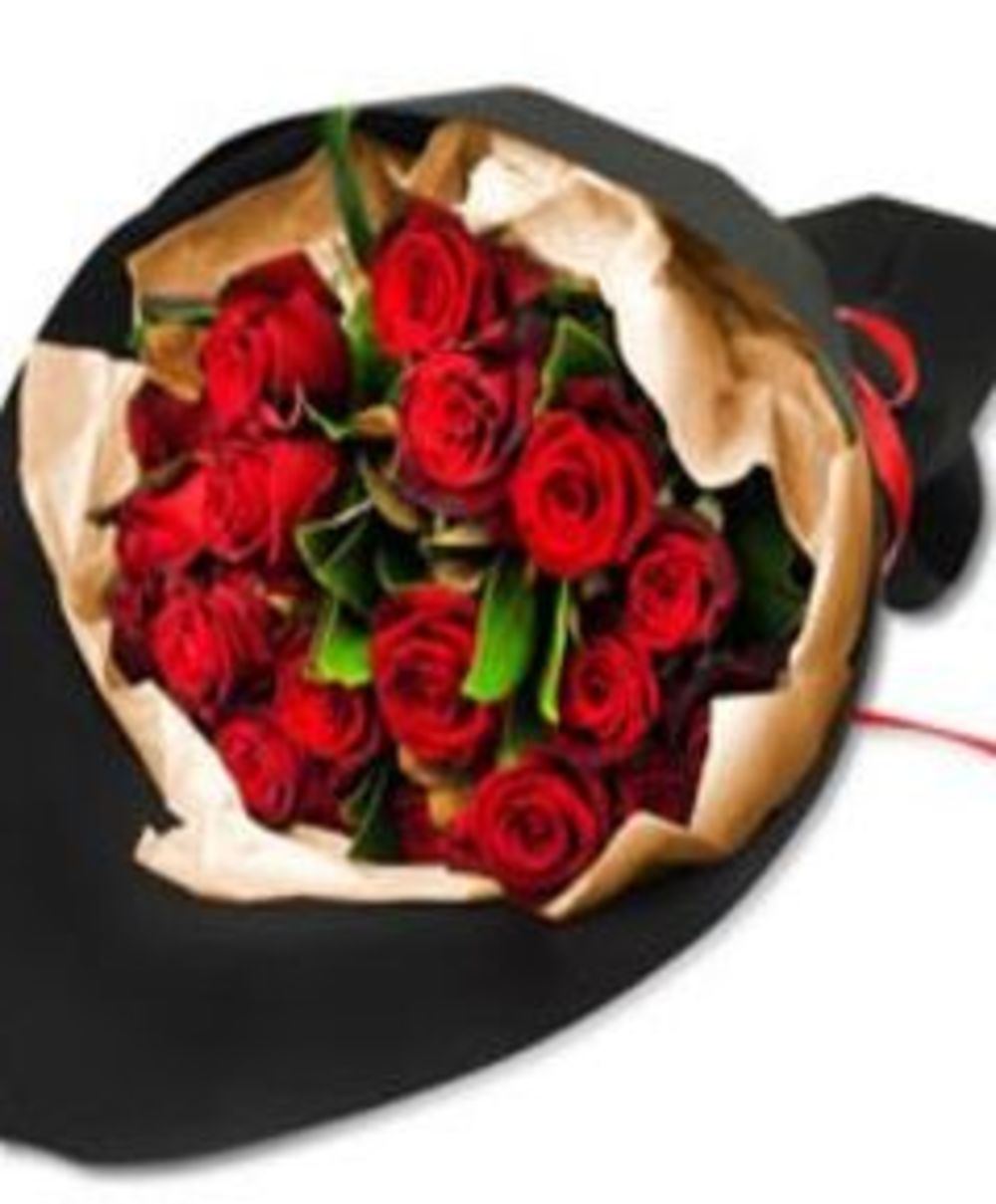 12 Red Roses Bouquet Flowers Arrangement – FloralHub